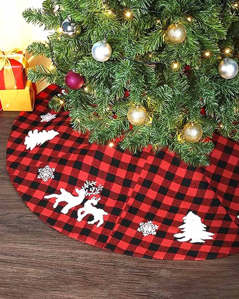 Red Black Reindeer Christmas Tree Skirt | Sue Ryder