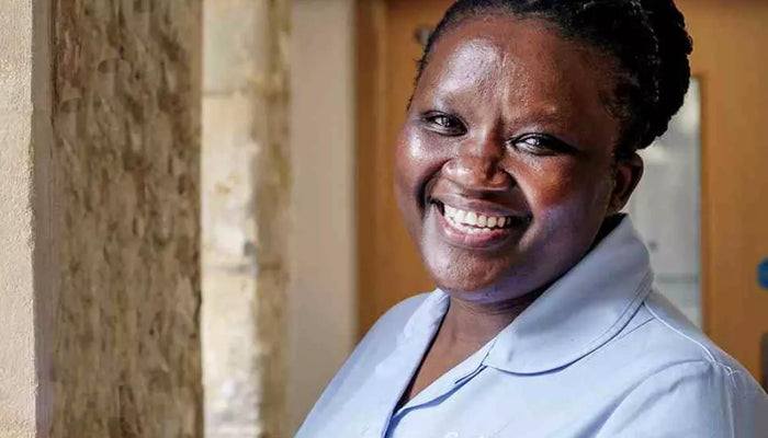 Christmas Tree Red Beaded String Garland 10m | Sue Ryder